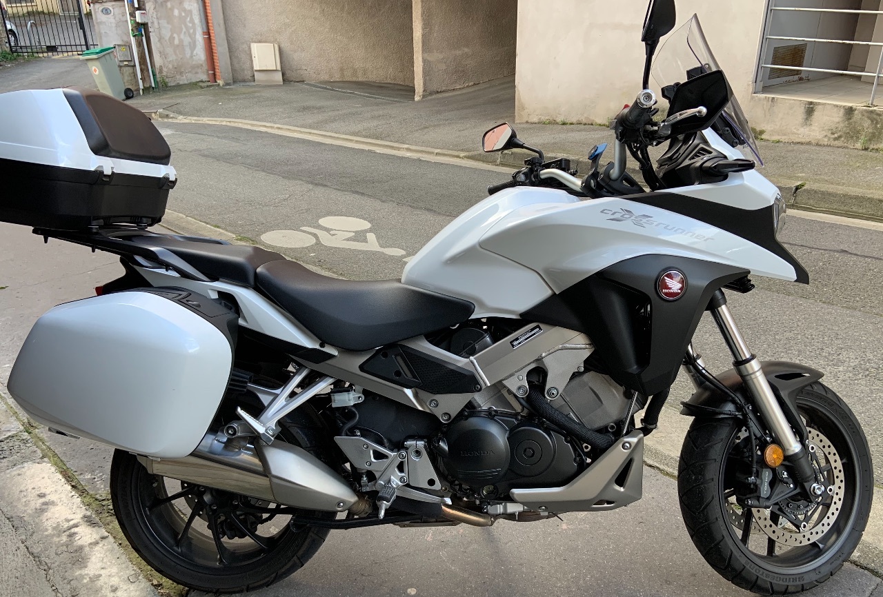HONDA VFR 800 X - Haute Garonne - Bonnie&Car occasion