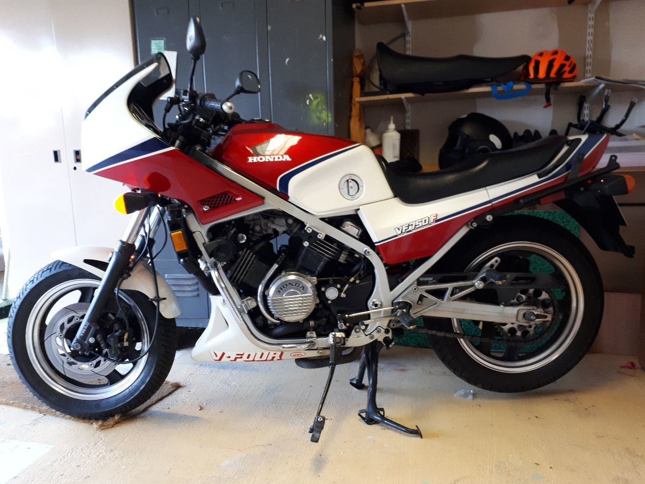 HONDA VF 750 F INTERCEPTOR - Vienne - Bonnie&Car occasion